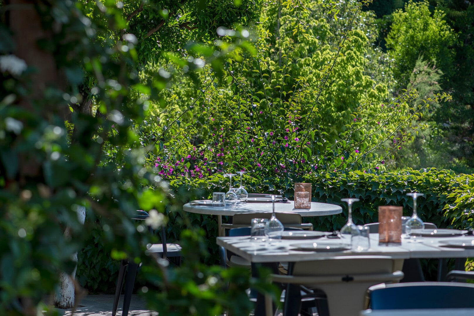 Mouries restaurant – Kinsterna Hotel